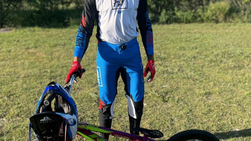 CEDRIC ” THE ENTERTAINER ” CADE’S SIGNATURE CJ BUILD UCI WORLDS READY!